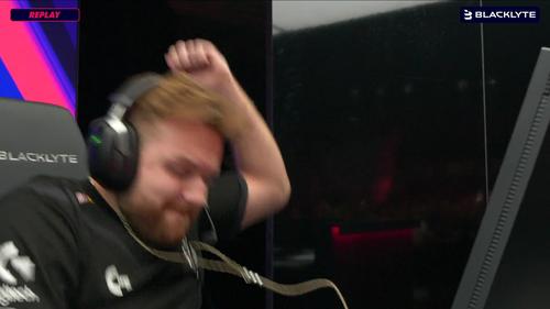 盘点NiKo比赛中的名场面_网易BUFF饰品交易平台